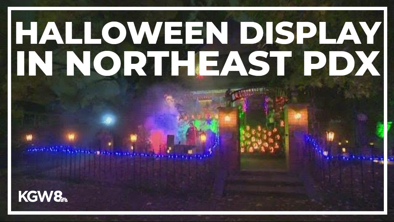 Halloween display in Northeast Portland draws crowds - YouTube