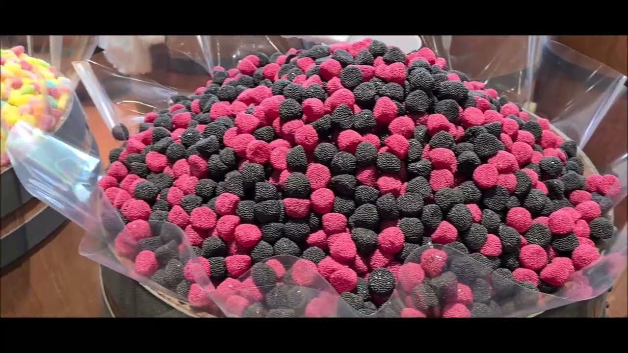 Sugar Candy Shop Budapest - YouTube