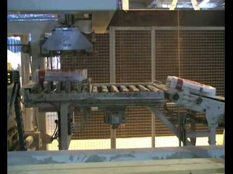 JOMET - Automatic palletizing of cement bags - YouTube