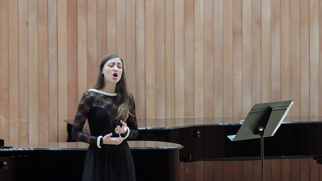 La Clemenza di Tito - "S'altro che lacrime" - Patricia Fodor - YouTube