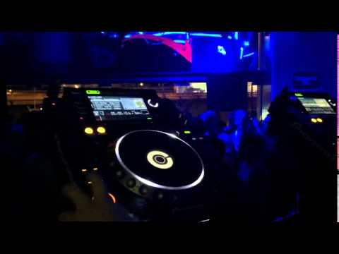 James Petrou @ S.A.S.H. Sydney (26-4-15) - YouTube