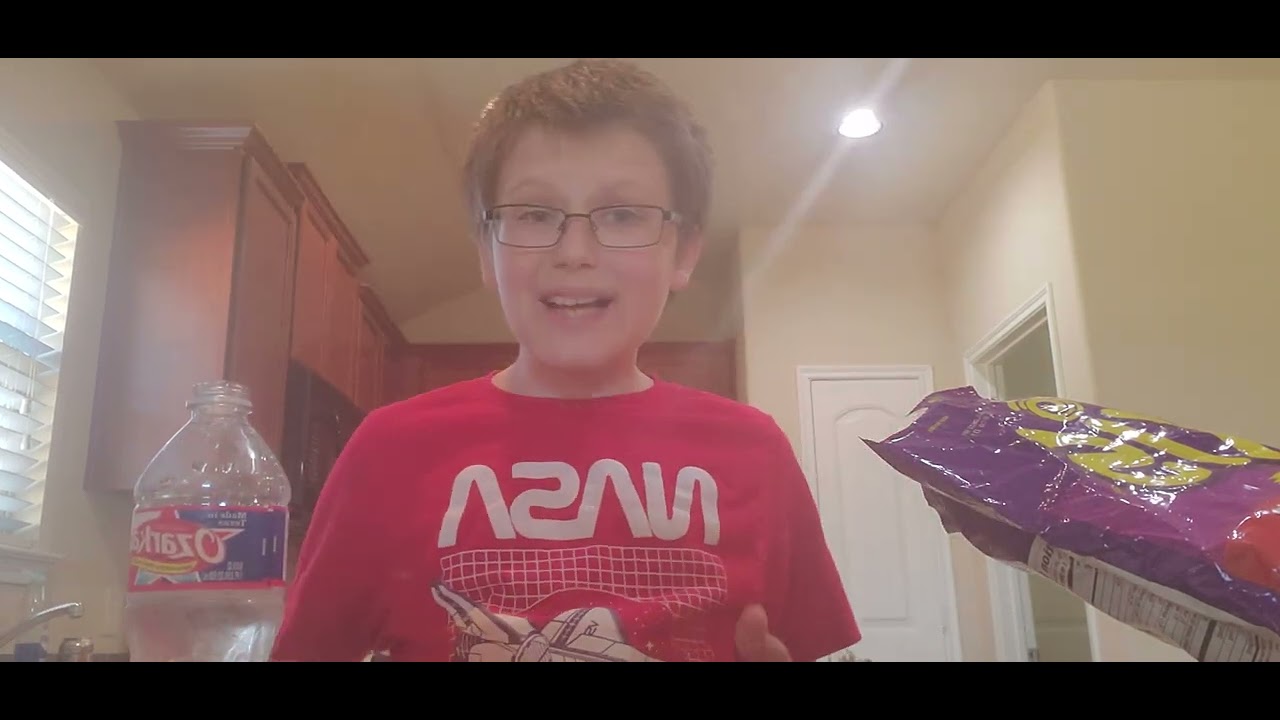 The best way to eat Takis - YouTube