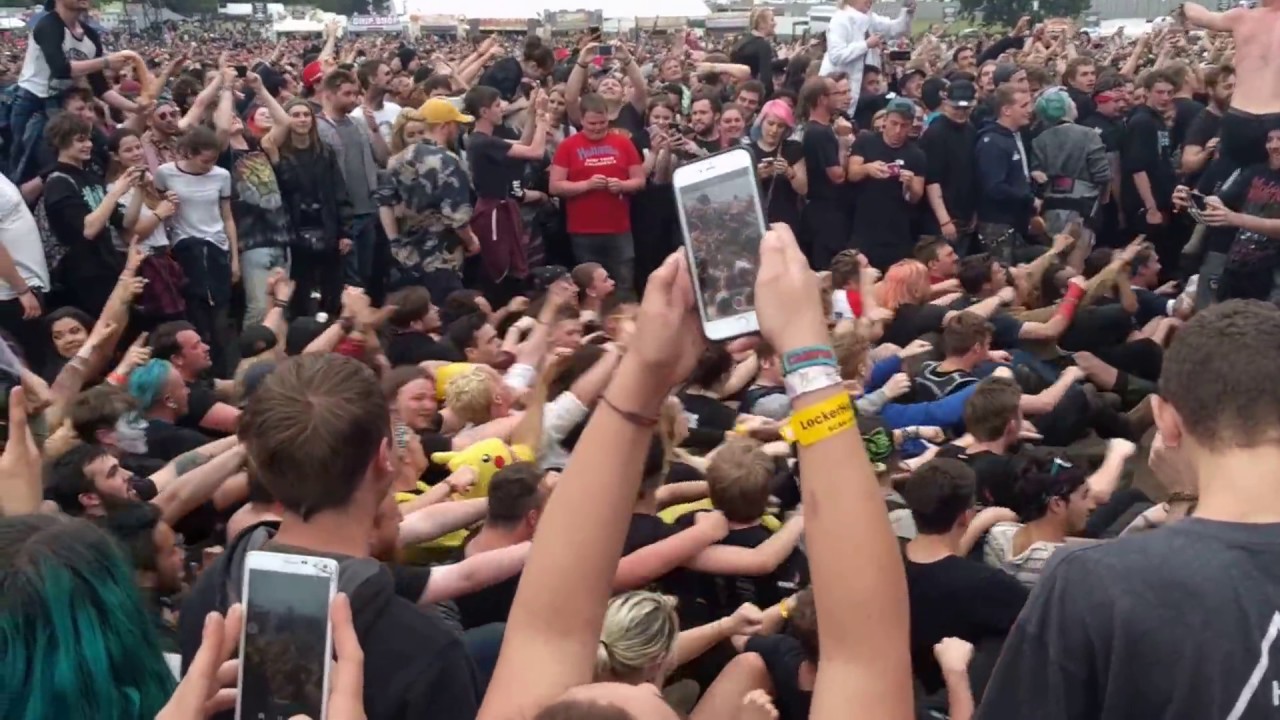 Rowing Pit, A Day to Remember - Download 2017 - YouTube