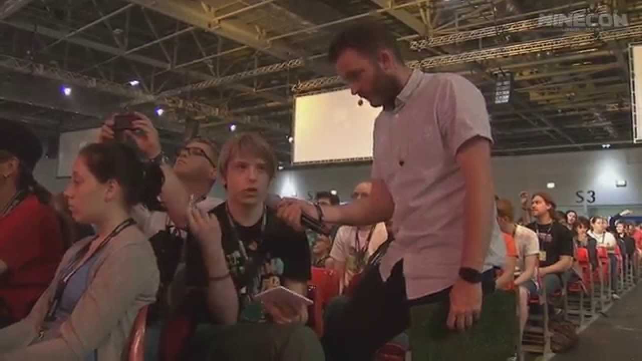 Awkward and funny moments at Minecon 2015 - YouTube