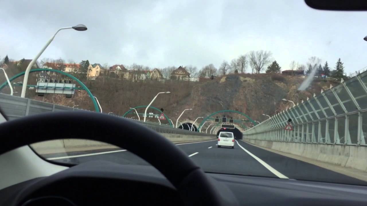 Autobahn A17 Dresden - YouTube