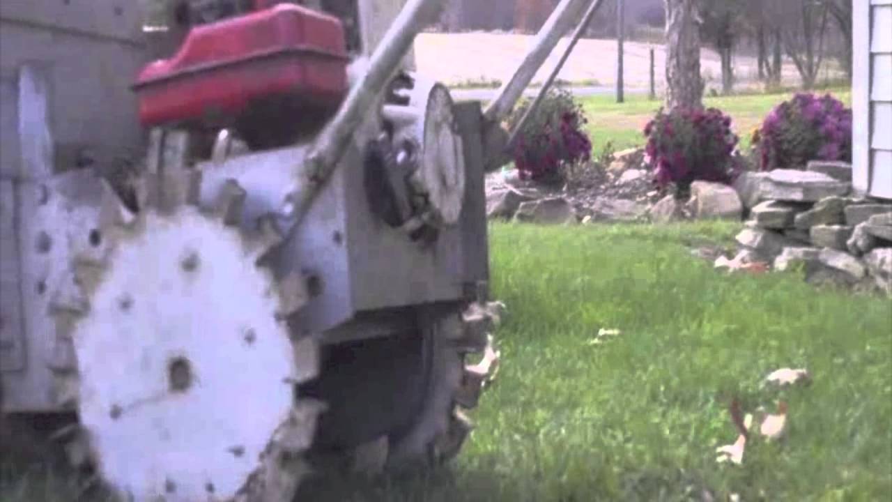 Vintage Snowblower pt1 - YouTube