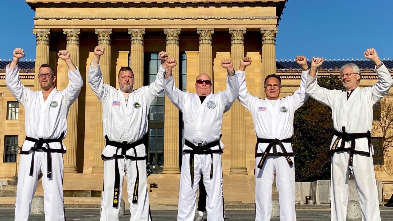 ITF Legacy and Team USA visits Mackenzie’s - YouTube