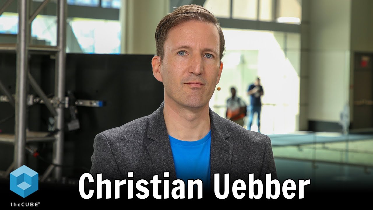 Christian Uebber, ETAS/Bosch | Red Hat Summit 2023 - YouTube