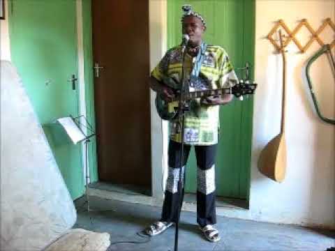 Botswana Music Guitar - Sebongile - "Go ratana". - YouTube