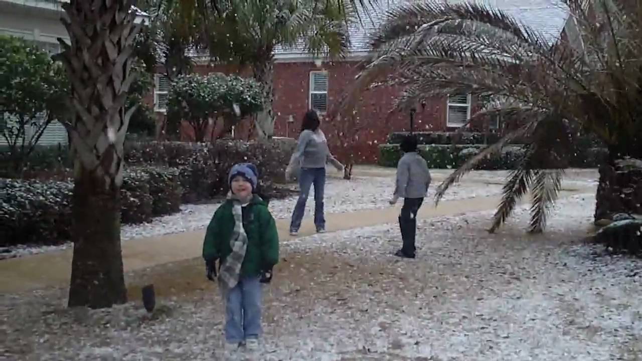 Snow Day in Mobile,Alabama - YouTube