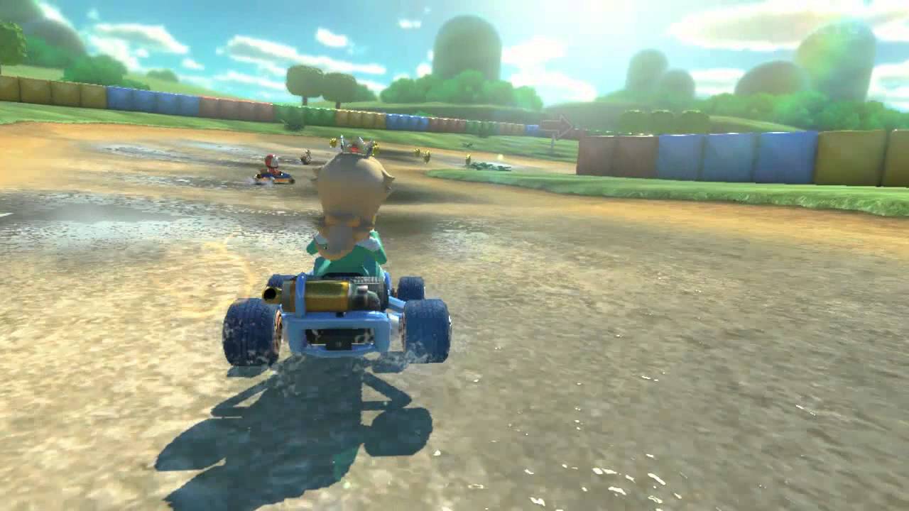 Mario Kart 8 - Precise Green Shell Hit - YouTube