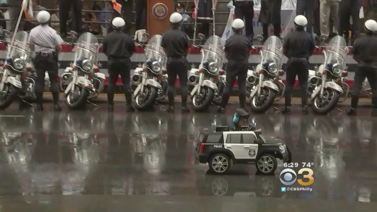 Philadelphia Police Gear Up For Annual Hero Thrill Show - YouTube