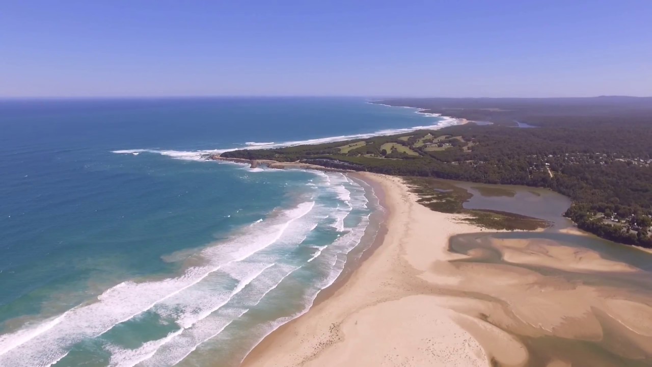 Drone - Mallacoota, Bastion Point Surf Beach - YouTube