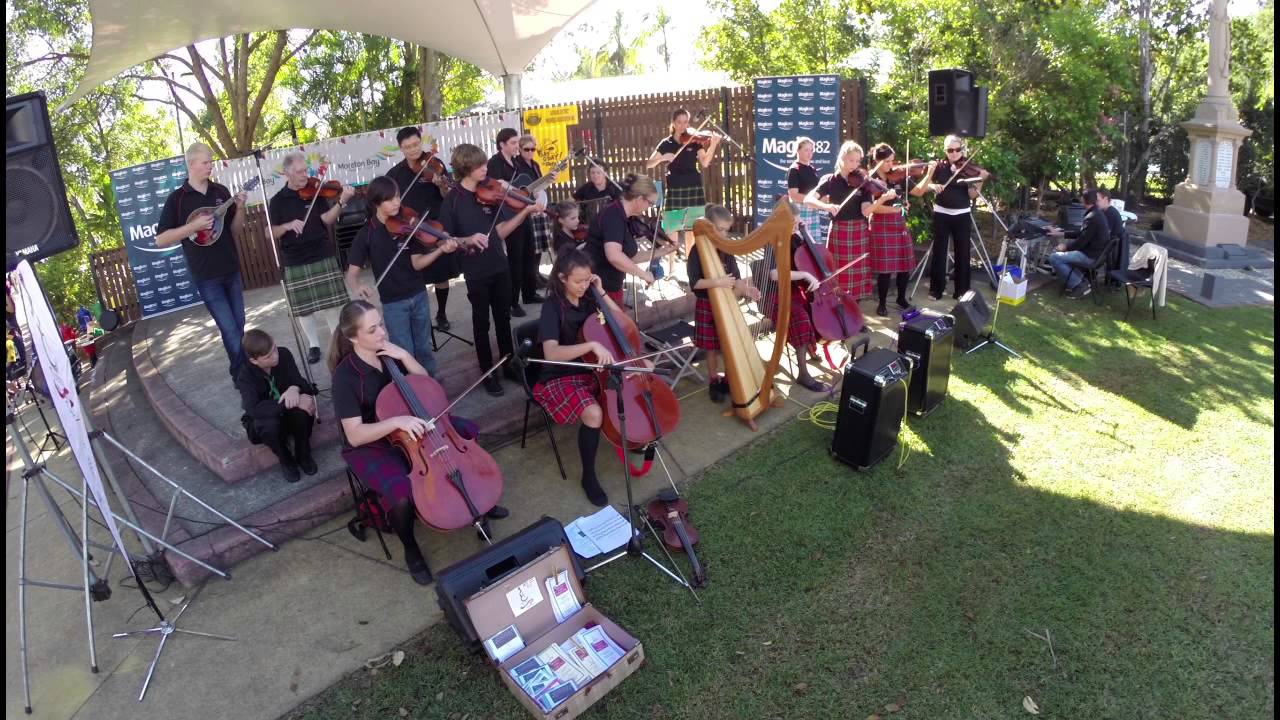 Dayboro Day Festival 2014 part 1 - the Hut Set - YouTube
