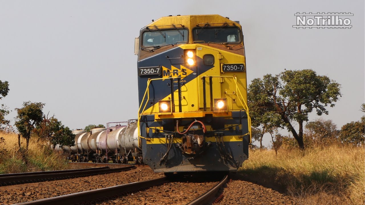 Primeira Locomotiva AC44i MRS na Ferronorte - YouTube