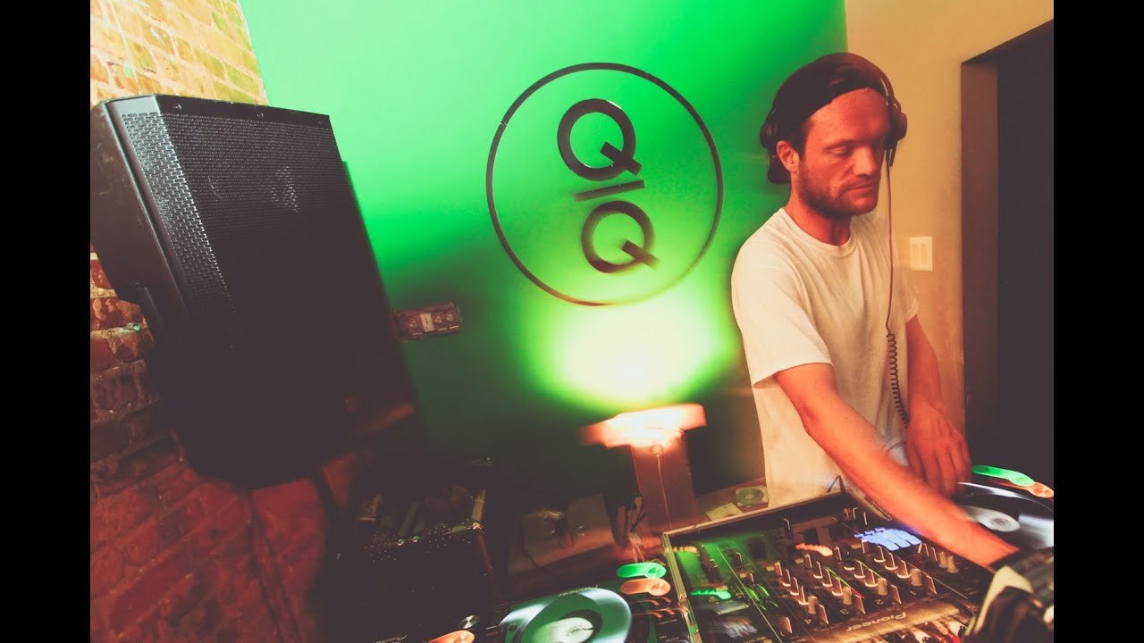 Till Von Sein @ The Sound Table Atlanta 7.10.15 - YouTube