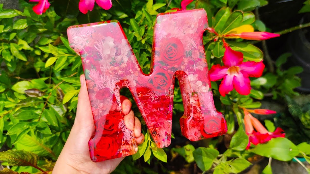 Floral Resin Letter | Flower Preservation in Resin | Large Floral Resin ...