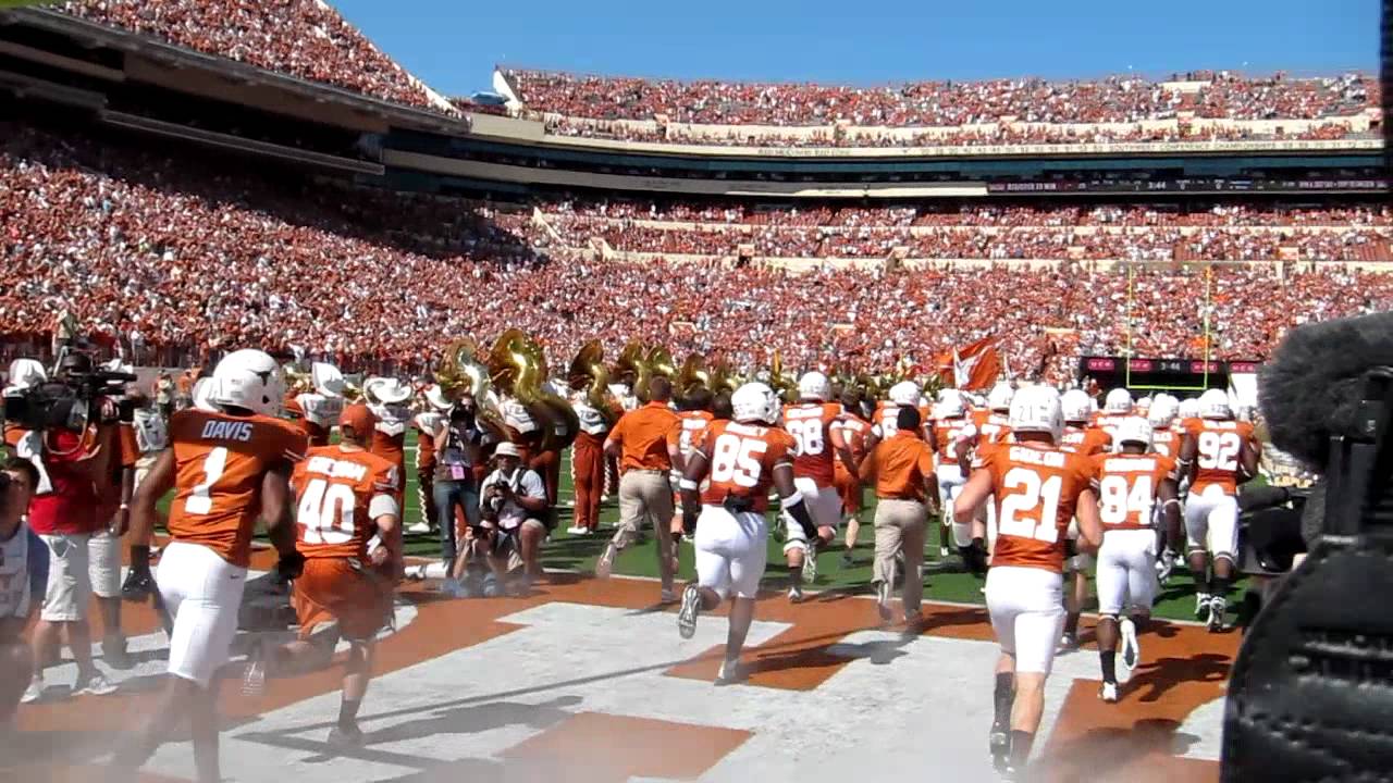 Longhorn Band Running Through - YouTube