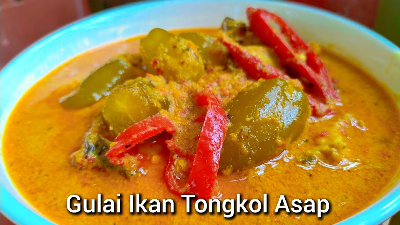 Gulai Mangut Ikan Tongkol Asap Yang Enak Dengan Bumbu Lengkap - YouTube