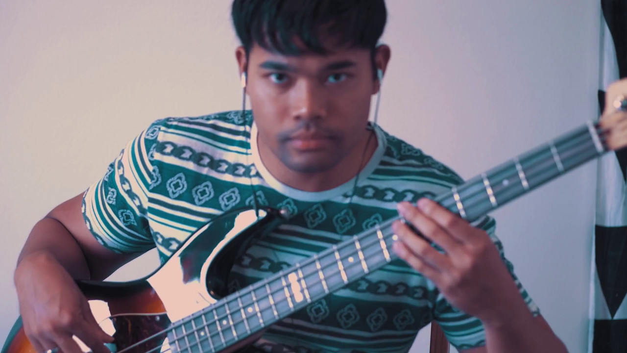PHANTOM PLANET - After hours (Bass Play through) - YouTube