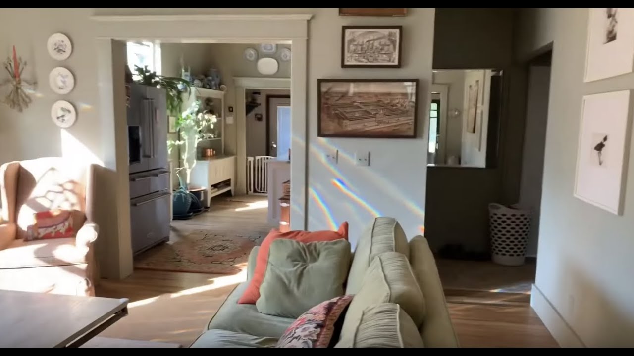 ASMR House Tour! 🏠 - YouTube