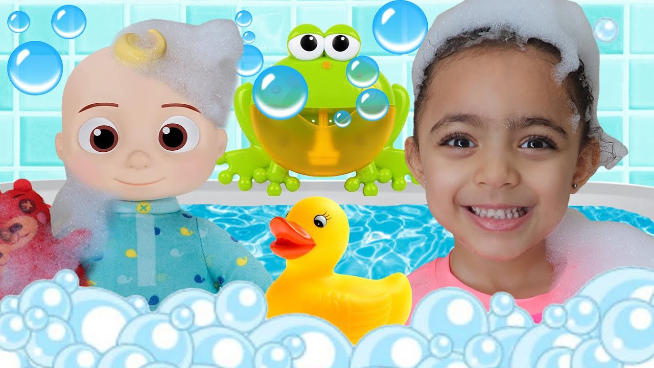 Bath Song | Leah Pretend Play Sing Along Morning Routine - YouTube