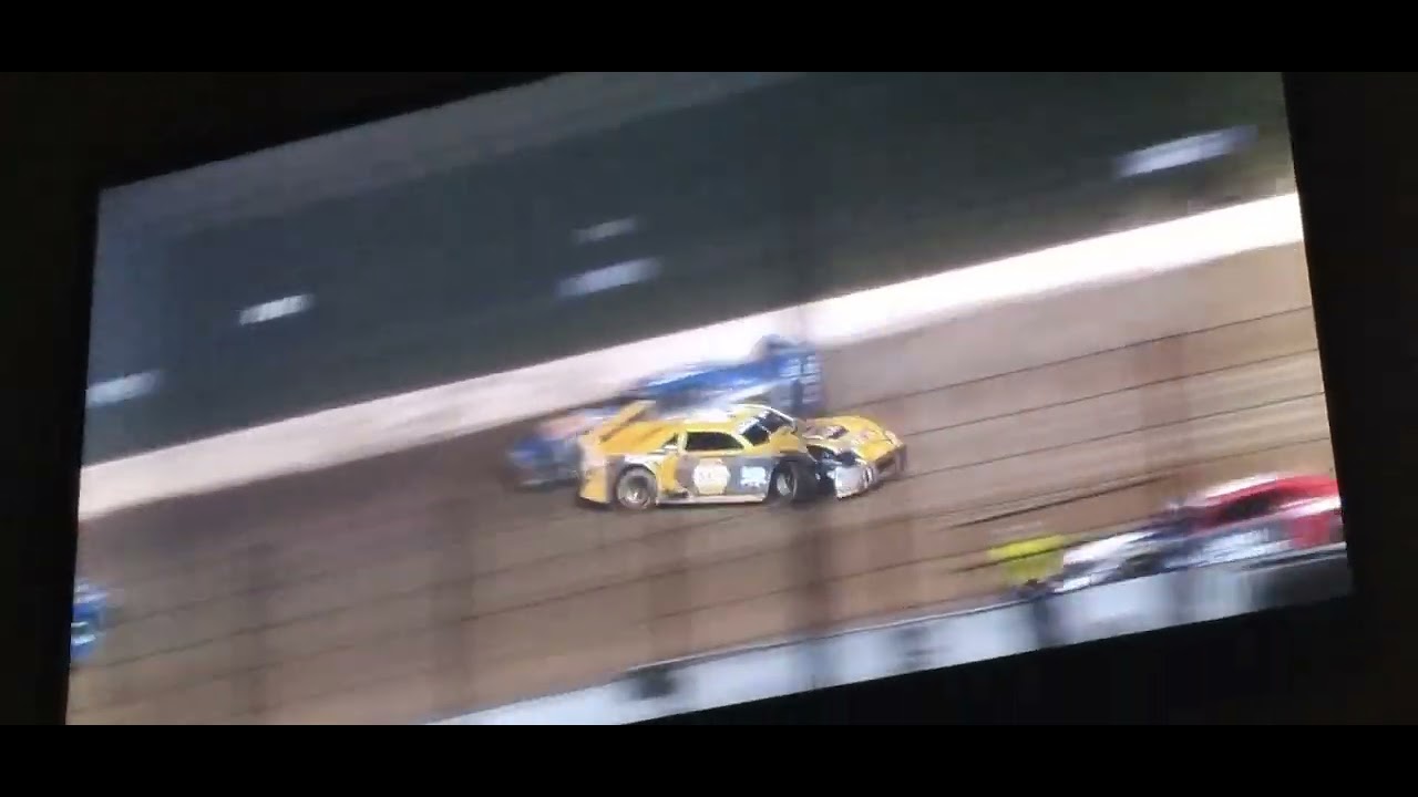 Ron Capps Crash Superstar Racing Experience Eldora Speedway - YouTube