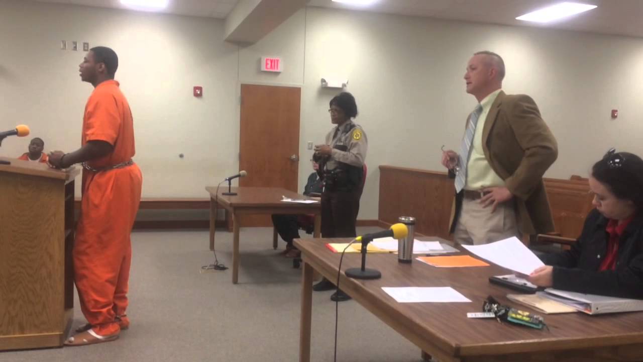 Kenneth Burton Appears In Court Accused In UAPB Shooting - YouTube
