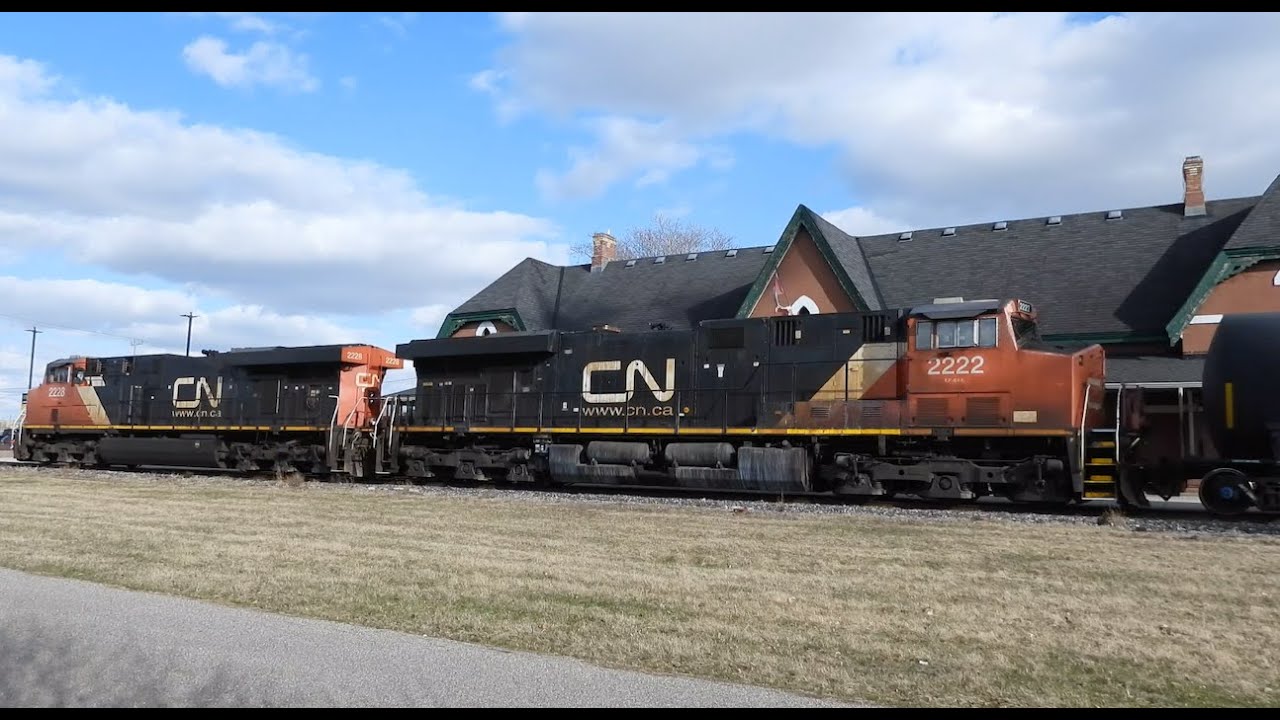 CN, 2228 - 2222, Chatham-Kent On, Mar 29 25. - YouTube