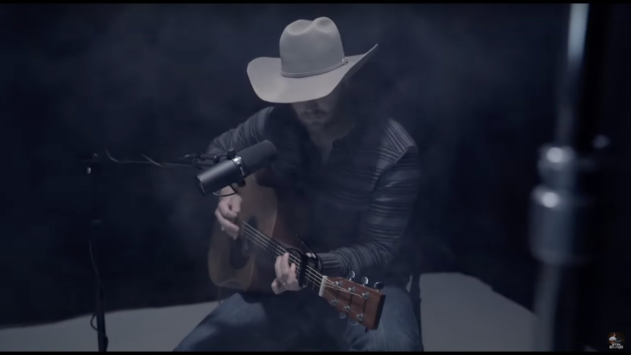 Wynn Williams - Country Therapy (Official Acoustic Video) - YouTube