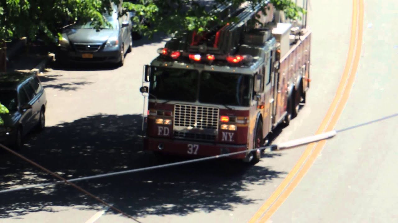 FDNY Ladder 37 - YouTube