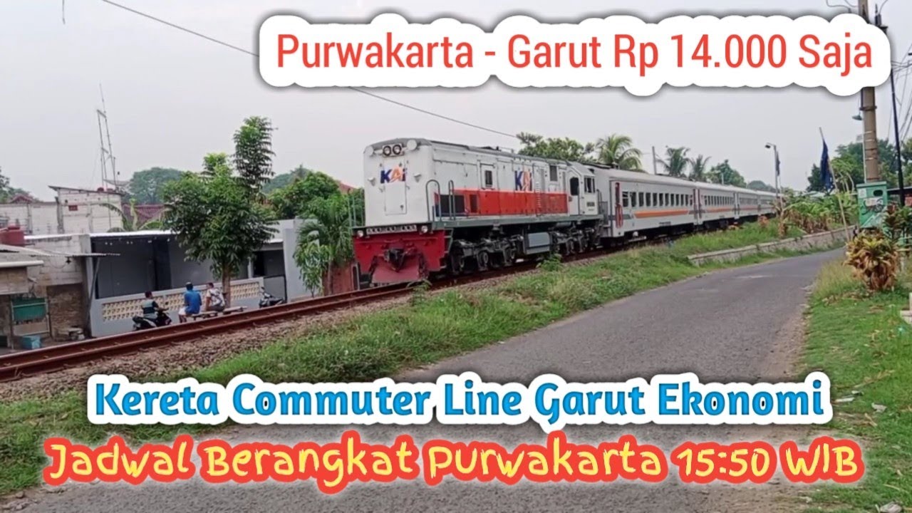 KERETA CL GARUT CIBATUAN BERJALAN PERLAHAN MENINGGALKAN PURWAKARTA ...