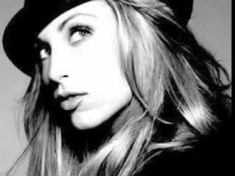 Go-Shanna Crooks - YouTube