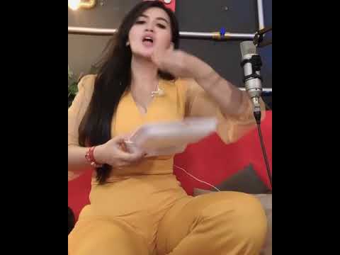 Emang Diana Dee Menonjol Semua