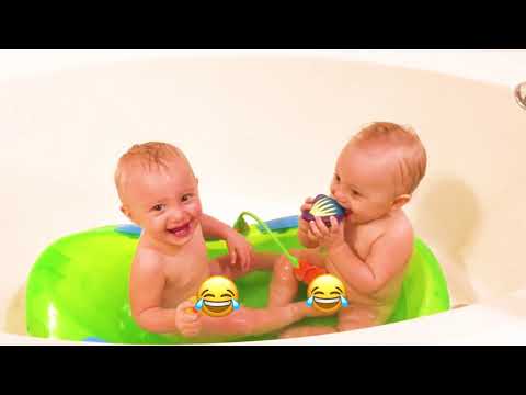 En Komik İkiz Bebekler