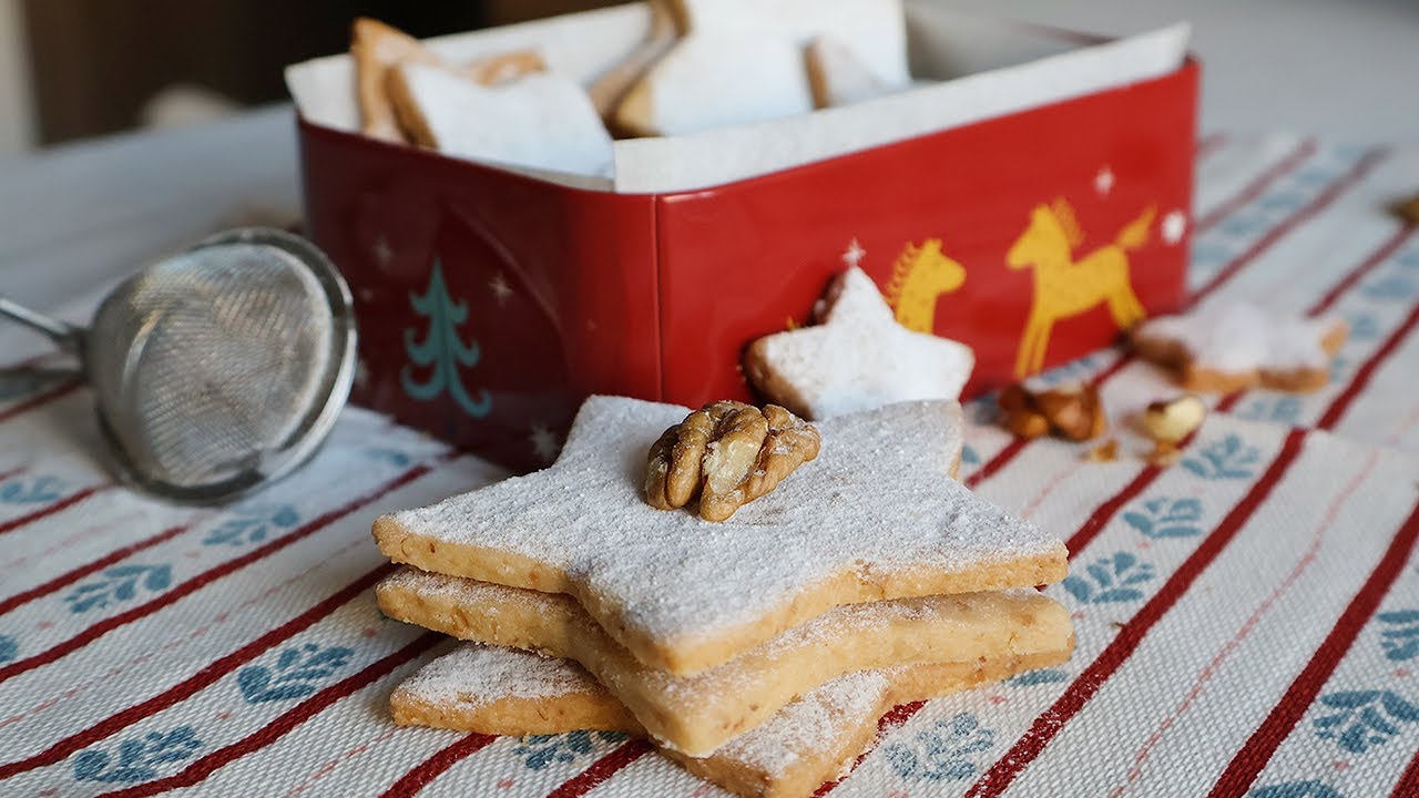 Baking Walnut Christmas Gift Cookies 🎄 Pretty Kitchen Decorations - YouTube