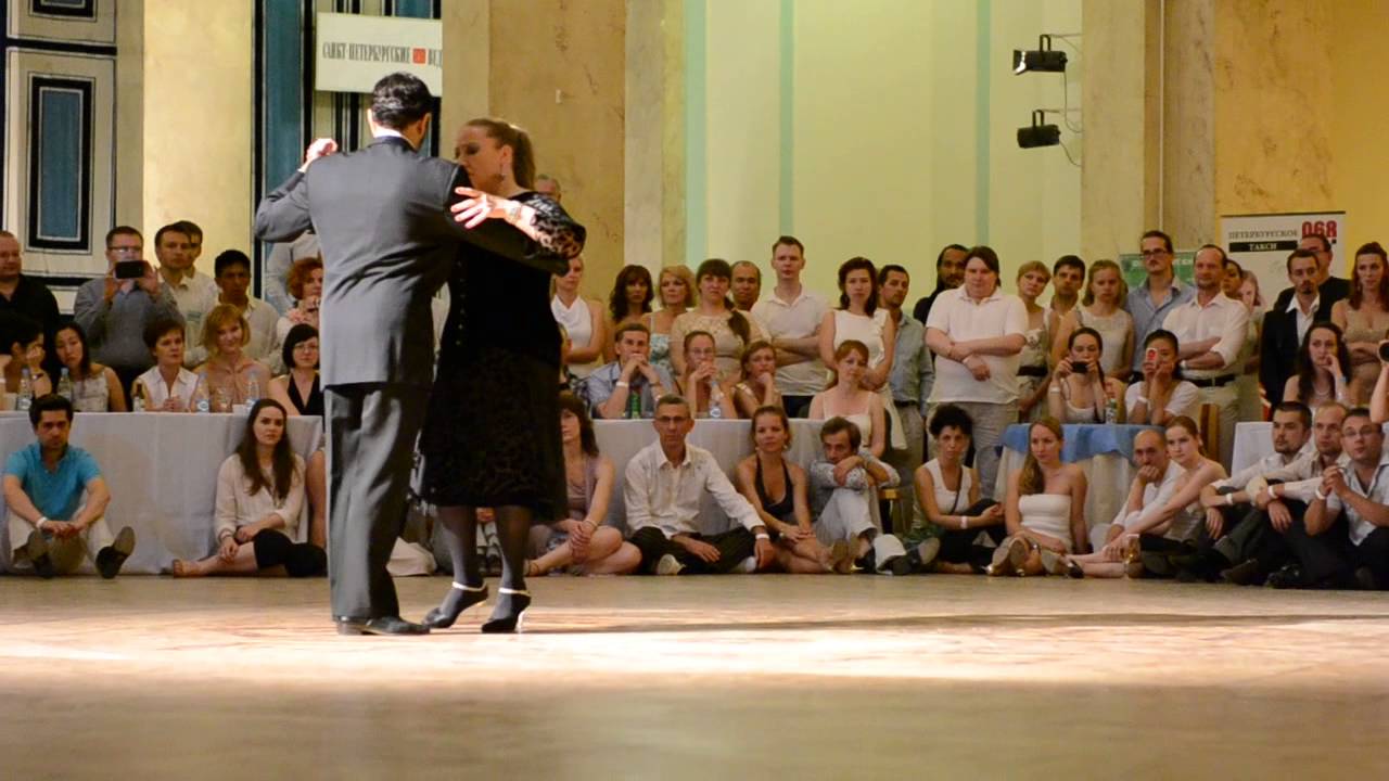 Maria and Carlos Rivarola, "La Rayuela, "White nights tango-2013 - YouTube