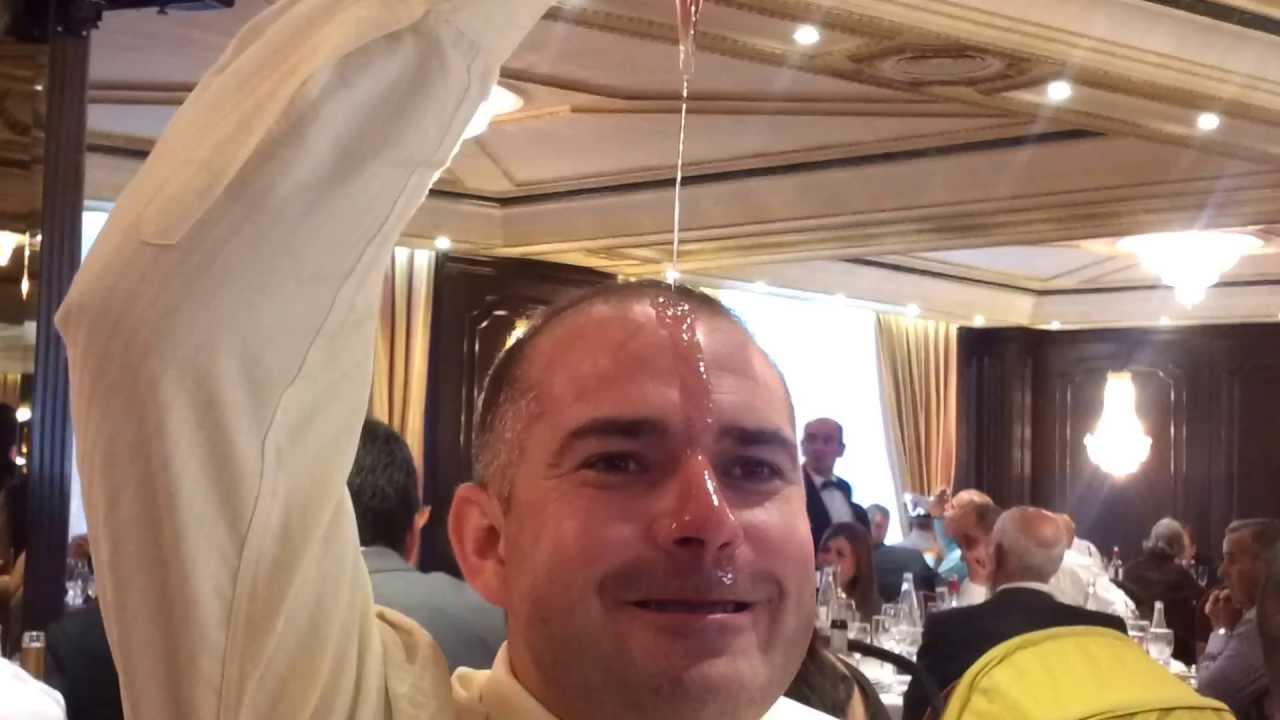 beber a porron - YouTube