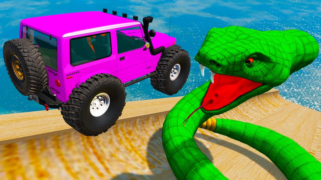 Cars Amazing Destruction | Big Snake Eats Vehicle on Double Ramp ...