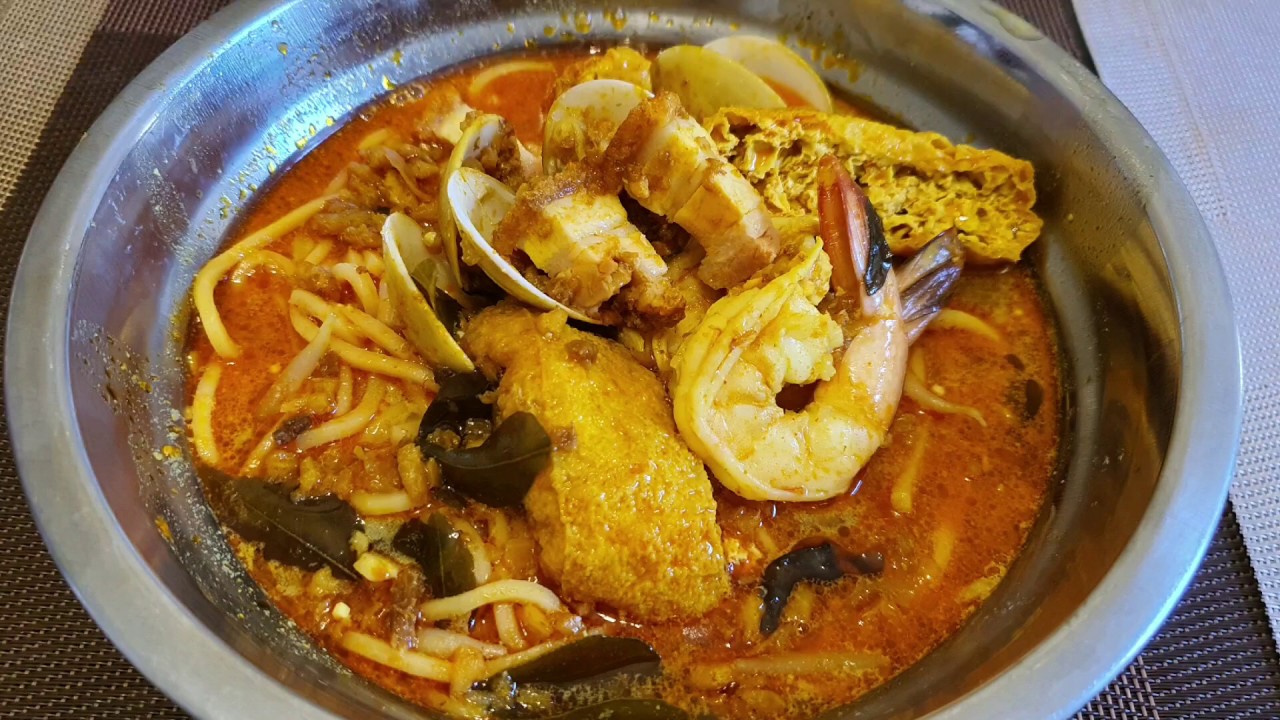 Curry mee (Please double up the water added in this video) - YouTube
