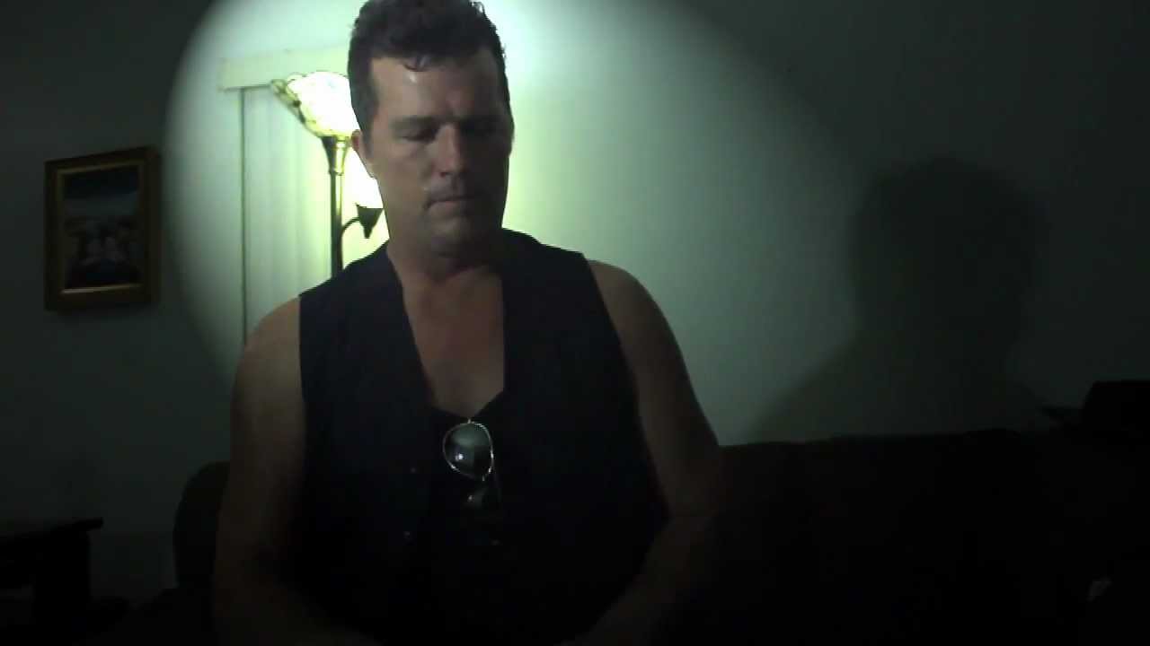 Greg L. Kinney sings Midnight at the Oasis (cover) - GLK Music - YouTube