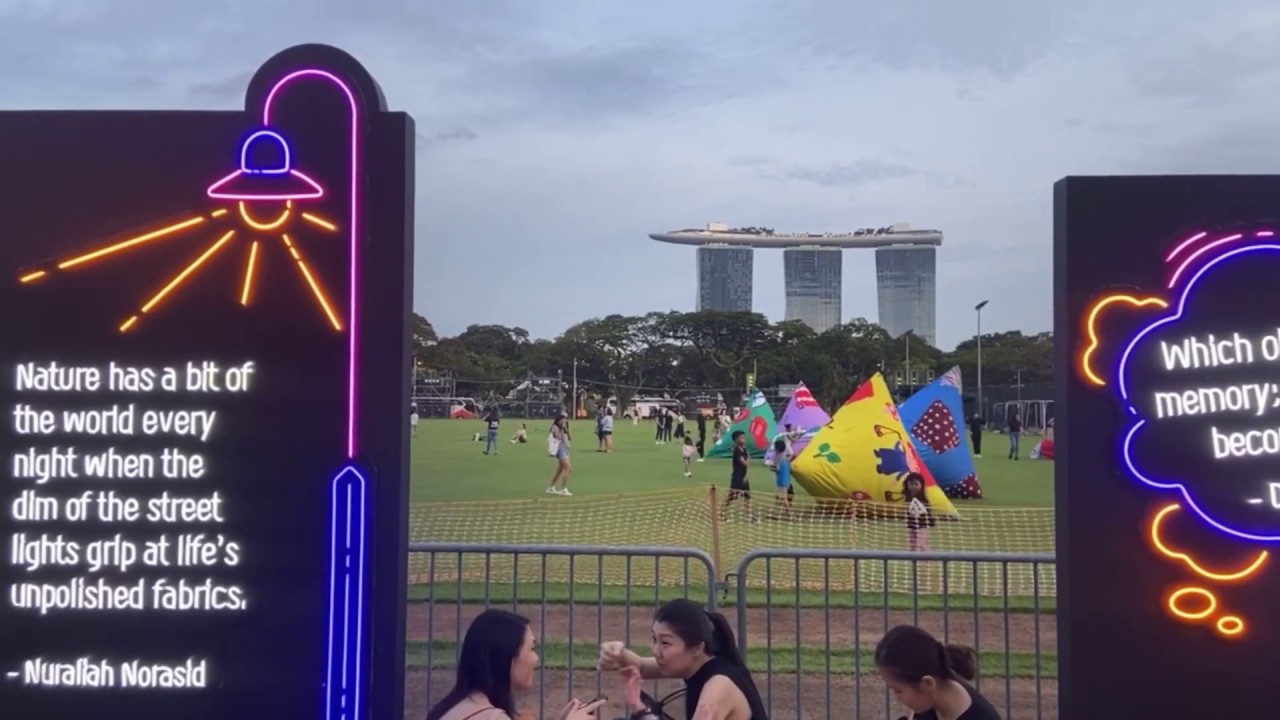 Boomerang clips from SINGAPORE TRIP 2020 #Singaporeartweek2020 - YouTube