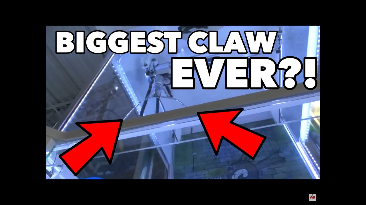 BIGGEST CLAW MACHINE EVER?! - YouTube