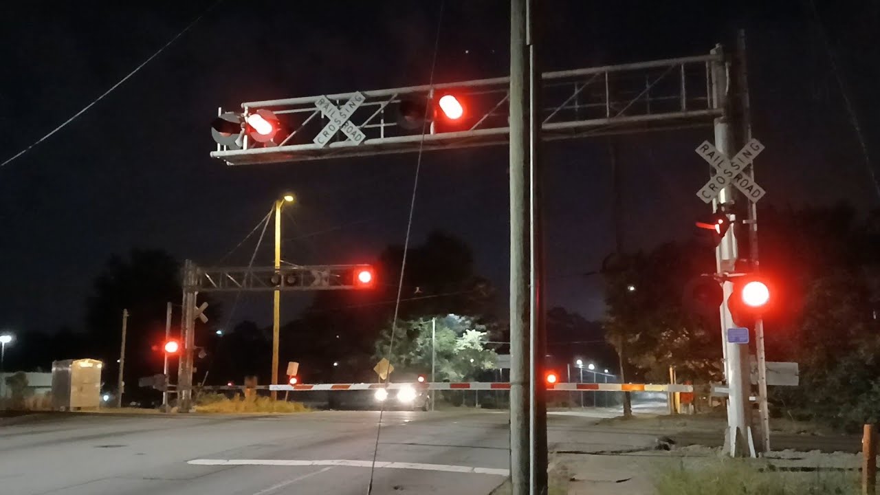Sunset Drive Railroad Crossing Columbia SC - YouTube