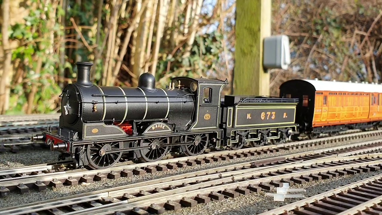 Hornby J36 "Maude" in North British Railway NBR livery on Garden ...