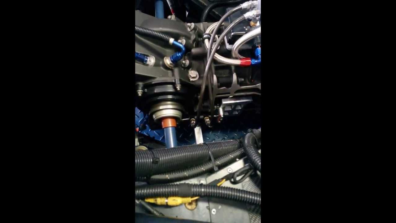 Paddle shift Corvette C5R, Shift on roller - YouTube