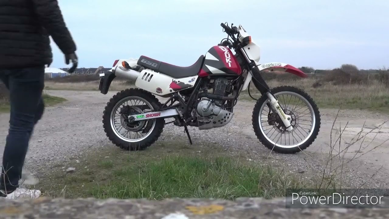 Suzuki 650 DR djebel - YouTube
