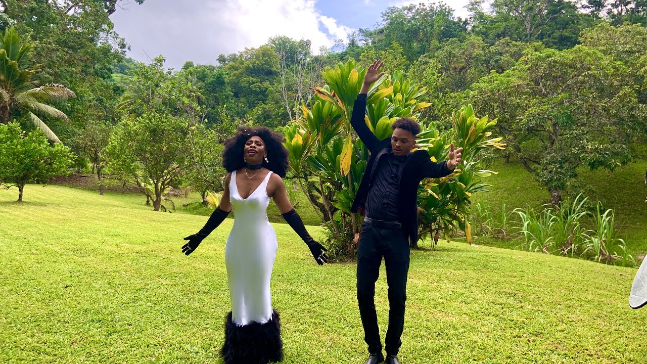 Jaron Nurse x @MellyRose - The Greatest(Official Music Video) - YouTube