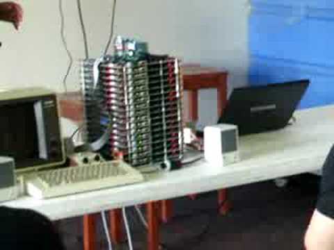 Applecrate - parallel processing on an Apple 2 part 1 - YouTube