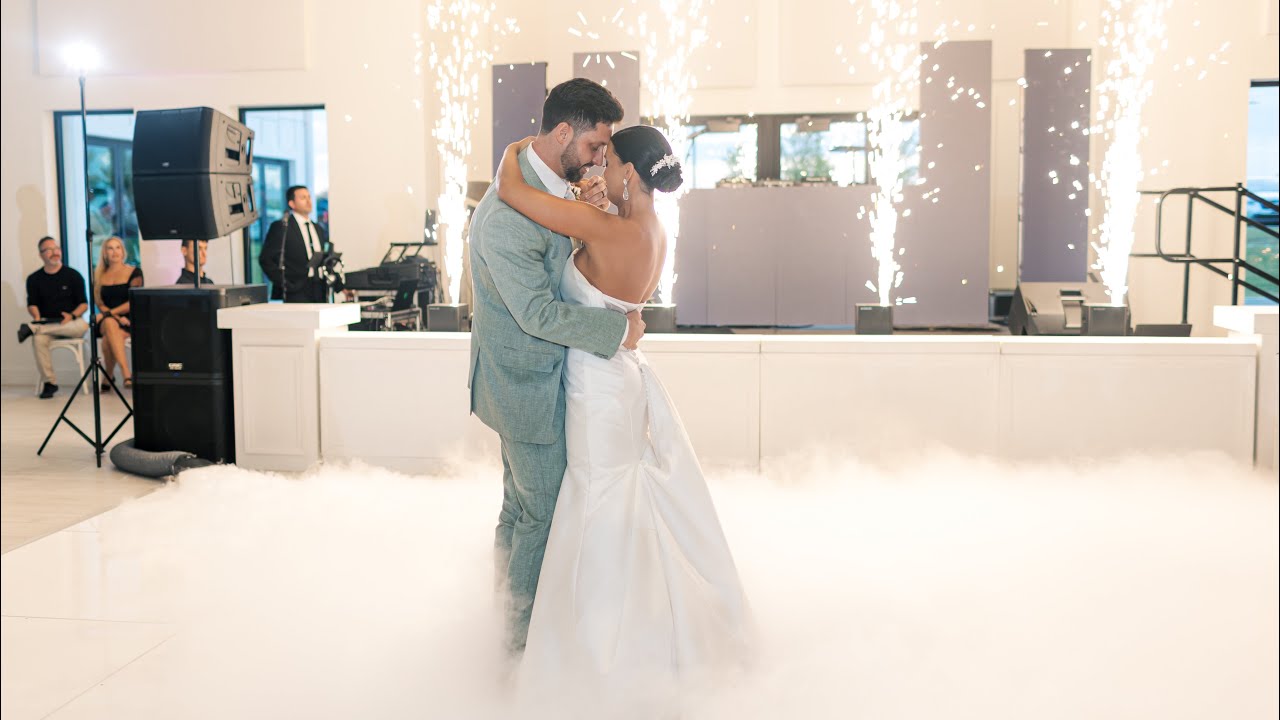 ADJ Entour Ice Overview - (Dancing on a Cloud Effect) - YouTube